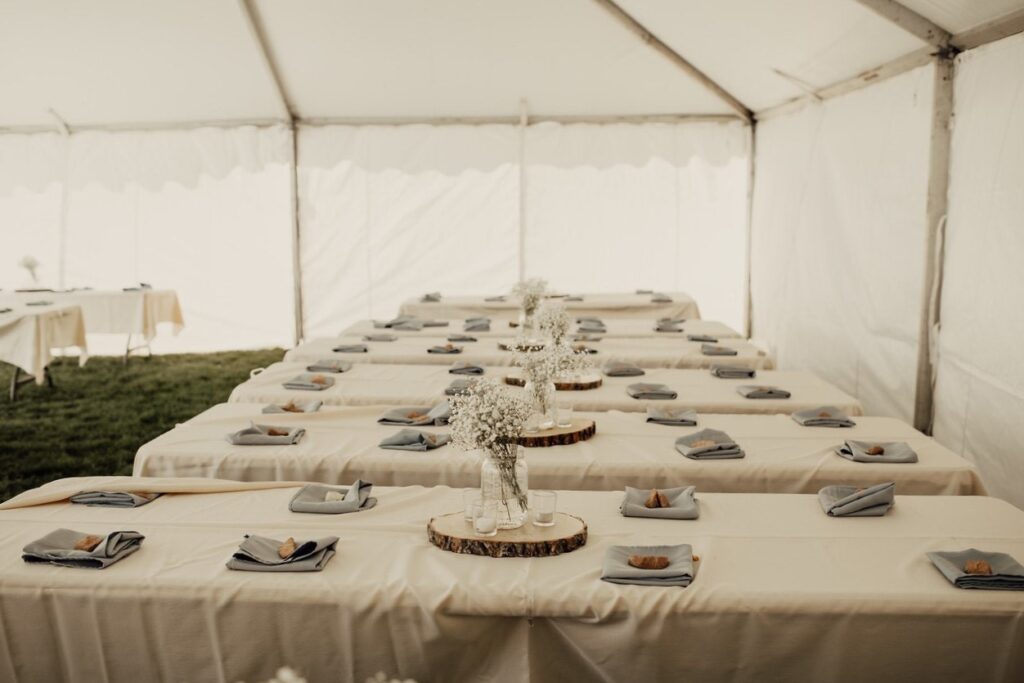 How to Optimize an Outdoor Dining Setup with Tents